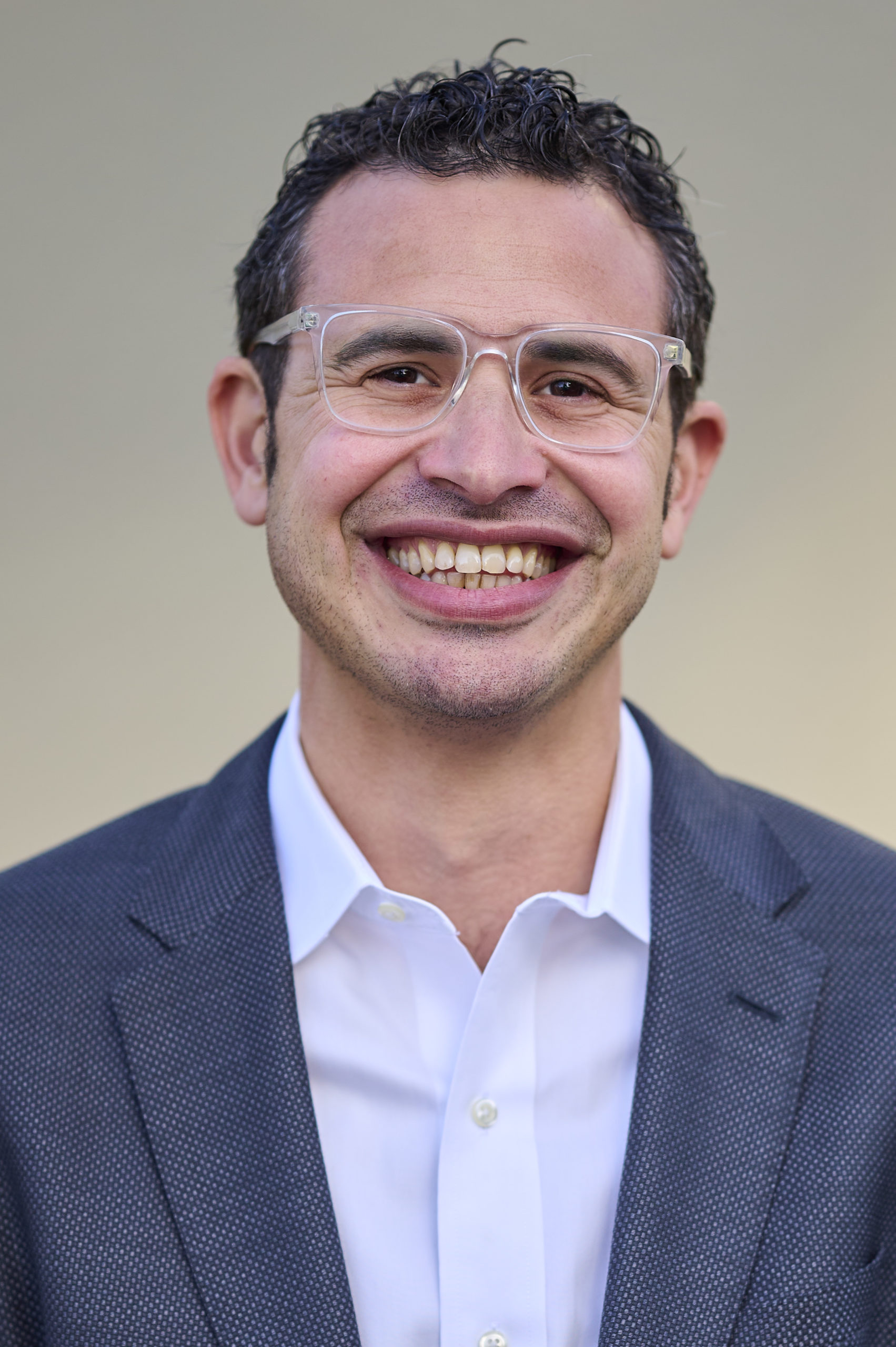 Adam Smiley Poswolsky Speaking Engagements, Schedule, & Fee | WSB