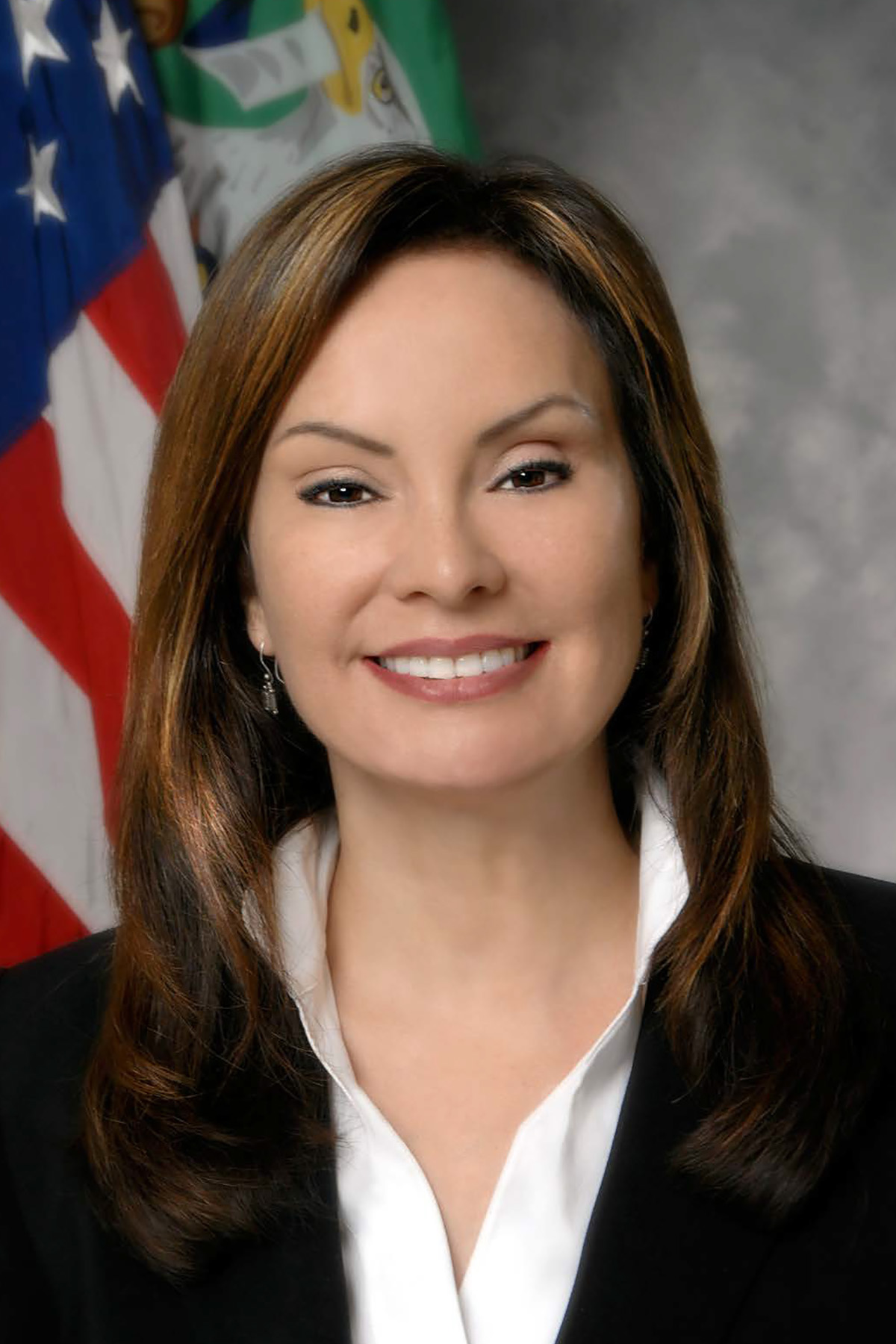 Rosie Rios Speaking Engagements, Schedule, & Fee | WSB