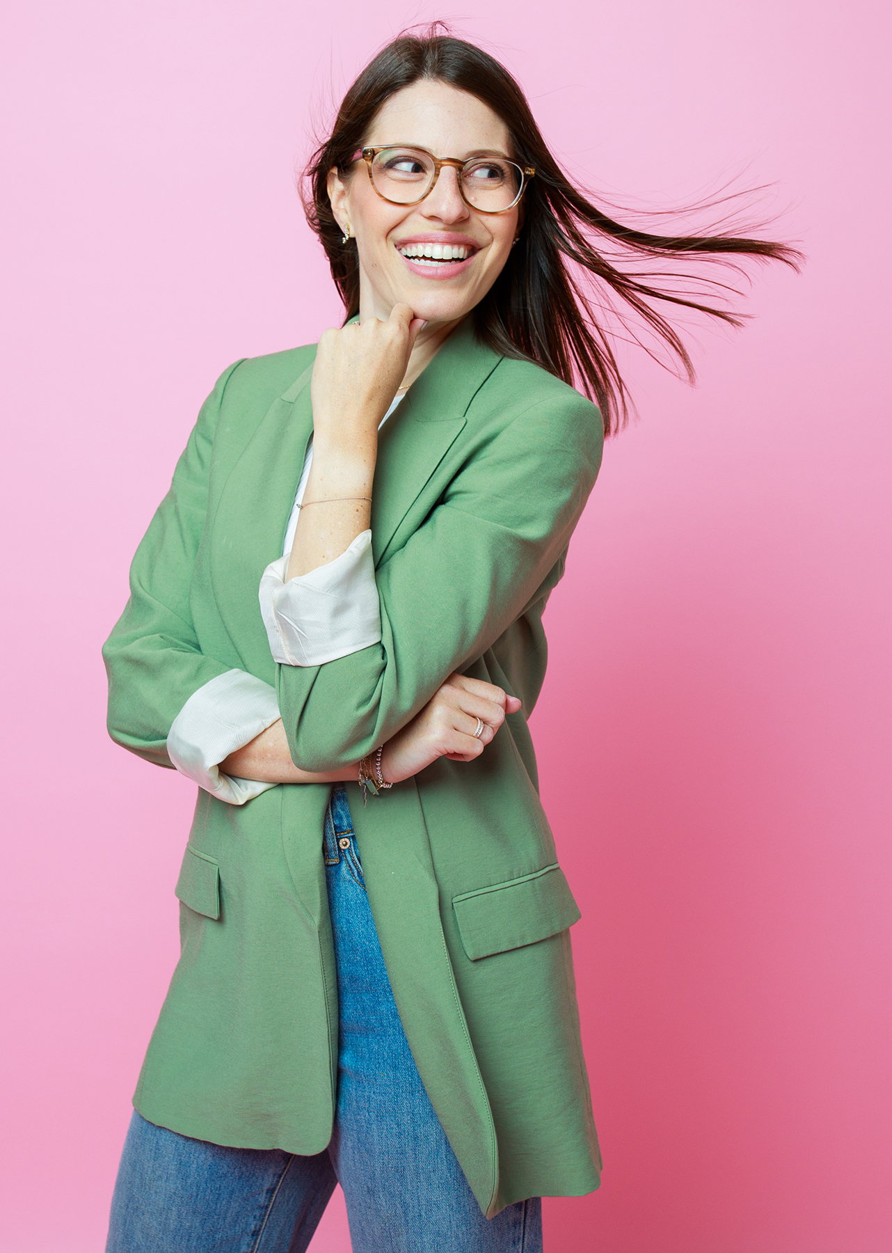 Michelle Poler Speaking Engagements, Schedule, & Fee | WSB