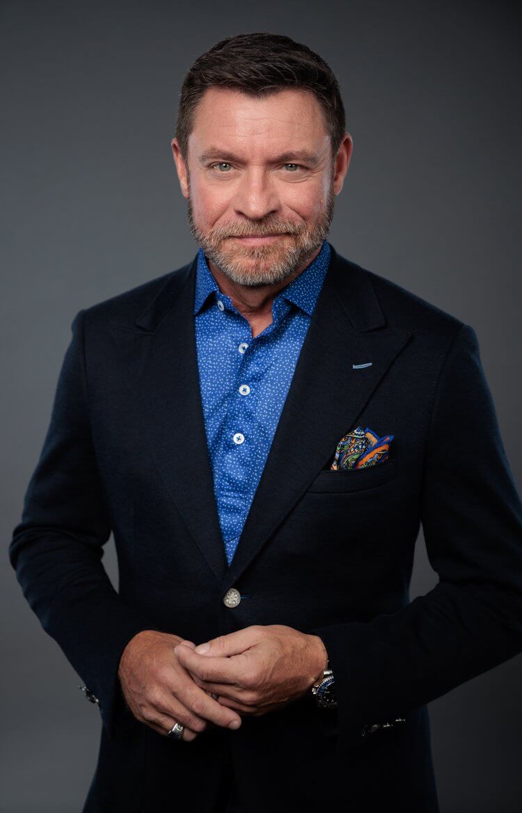 Kevin Brown Speaking Engagements, Schedule, & Fee | WSB