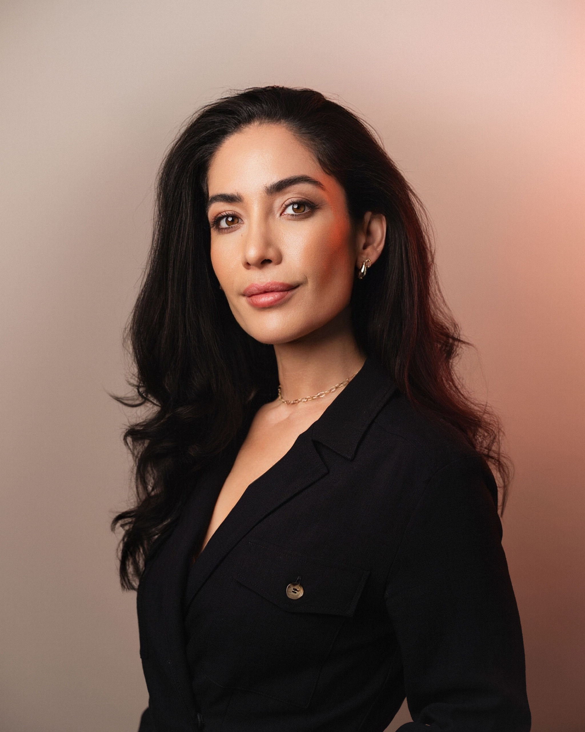 Nina Schick Speaking Engagements, Schedule, & Fee | WSB