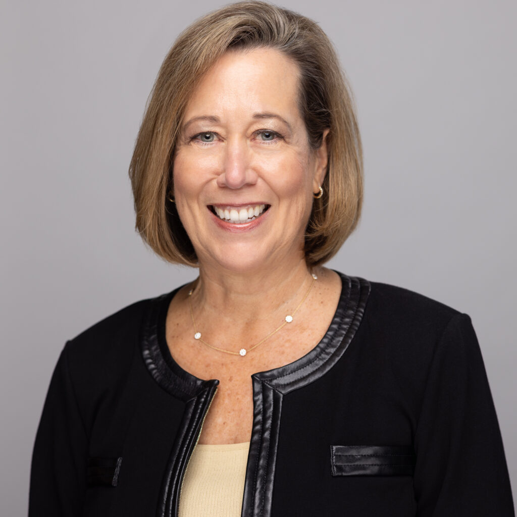 Christine Farrell • WSB
